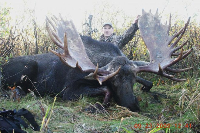 15 of the widest moose racks of all time | goHUNT